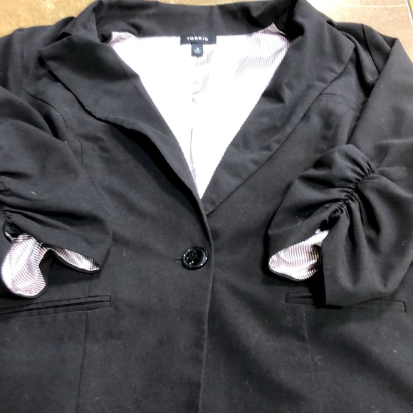 torrid | Jackets & Coats | Torrid Jacket 525 Any Bundles Of 5 Until ...